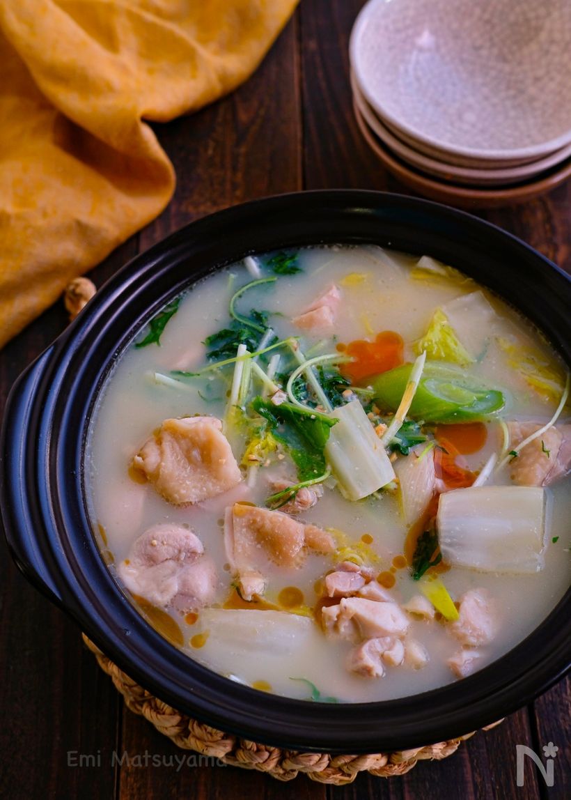 【絶品】鶏肉を使った鍋レシピ25選！おすすめ具材・超簡単レシピも紹介 – Onnela[オンネラ]｜暮らしに『楽』を、家族にワクワクを。