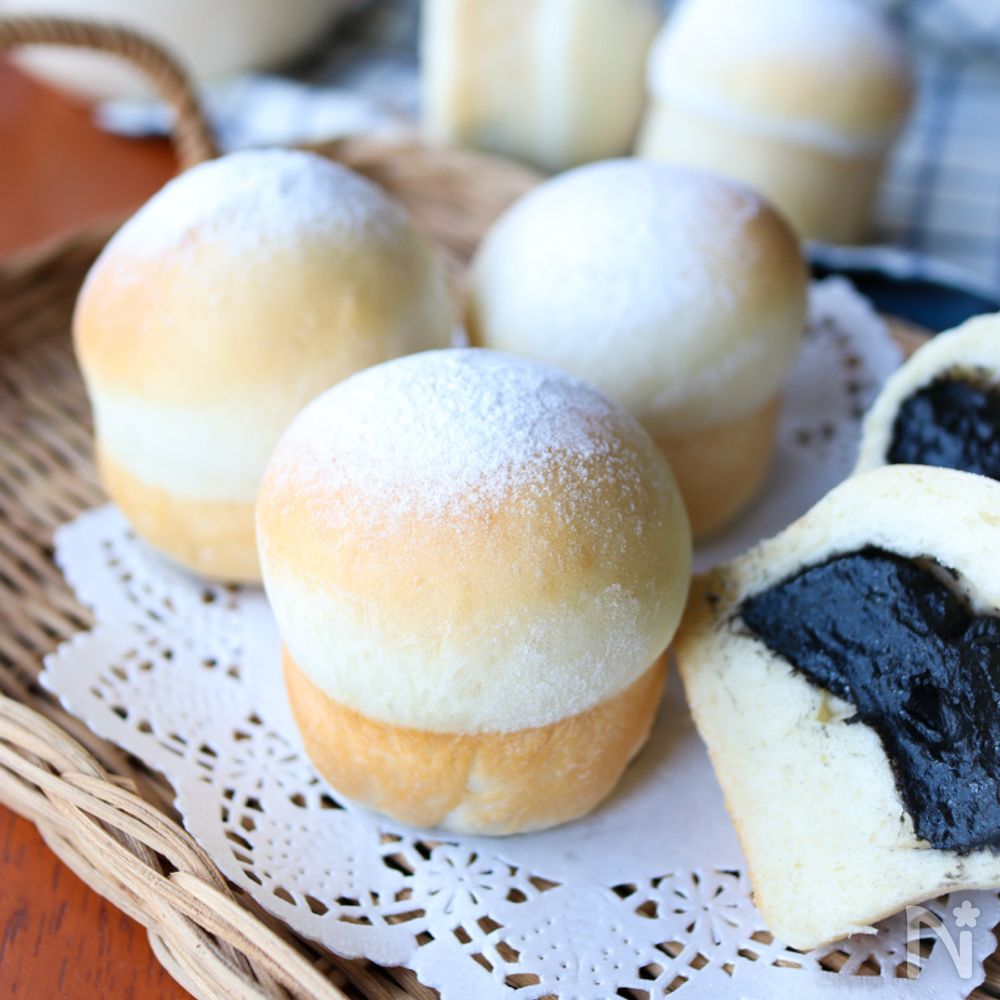 おとうふパン〜黒ごまクリーム入り〜 | レシピサイトNadia