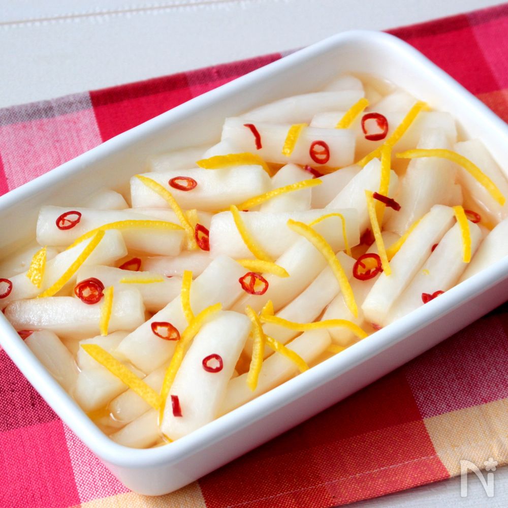 【ポリポリ！ゆず大根の甘酢漬け】大量消費や作り置きにも | レシピサイトNadia