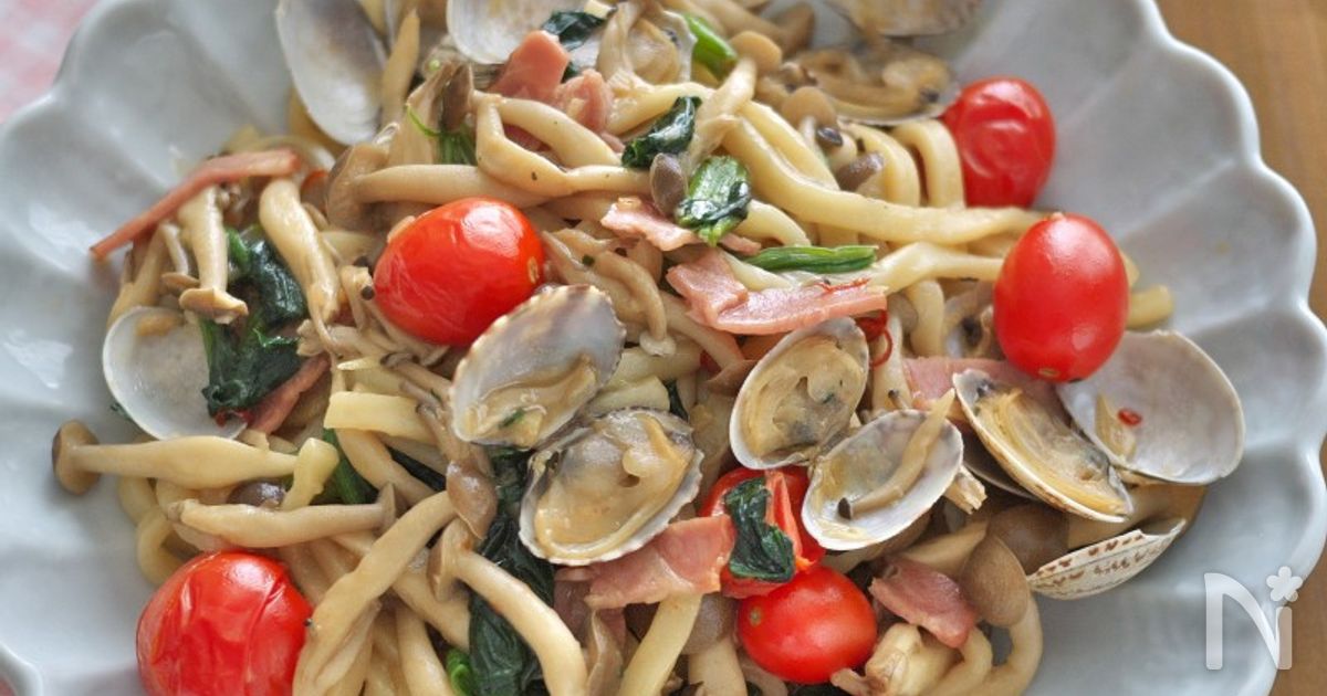 旨味＆やさいたっぷり♪あさりのボンゴレバター醤油うどん | レシピサイトNadia