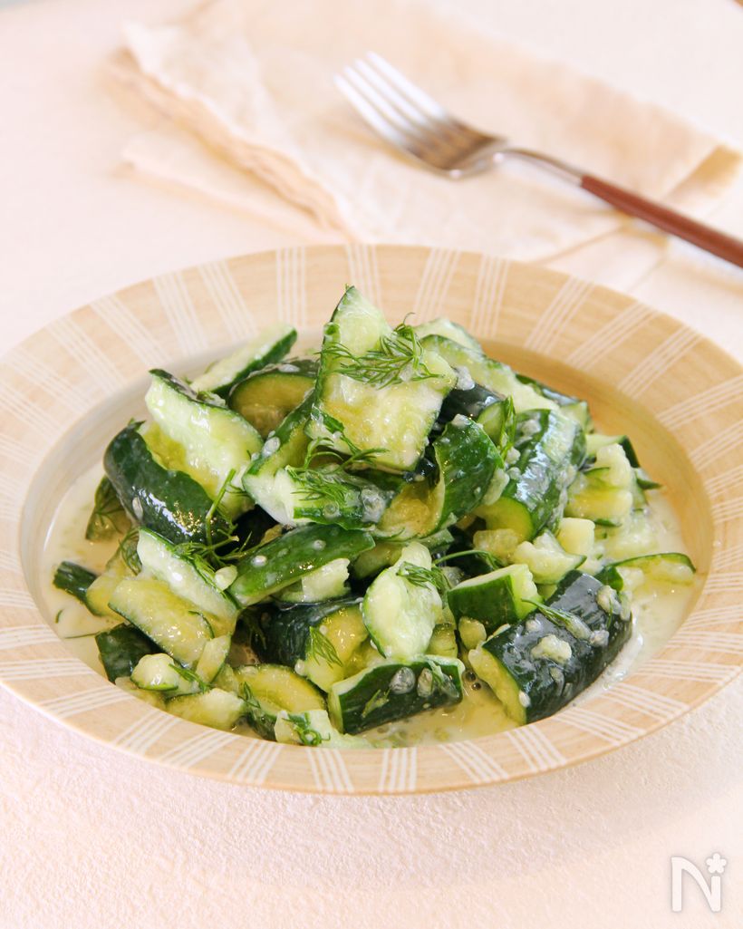 絶対美味しいサラダレシピ30選！毎日つくれる簡単なものからホームパーティーまで – Onnela[オンネラ]｜暮らしに『楽』を、家族にワクワクを。