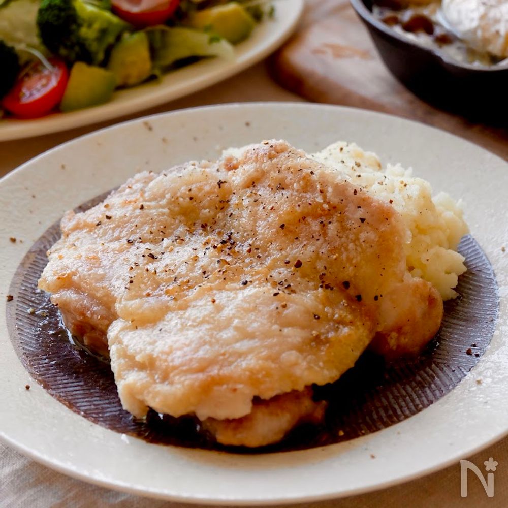 簡単♪チキンソテーレモンバターソース🍋マッシュポテト添え | レシピサイトNadia