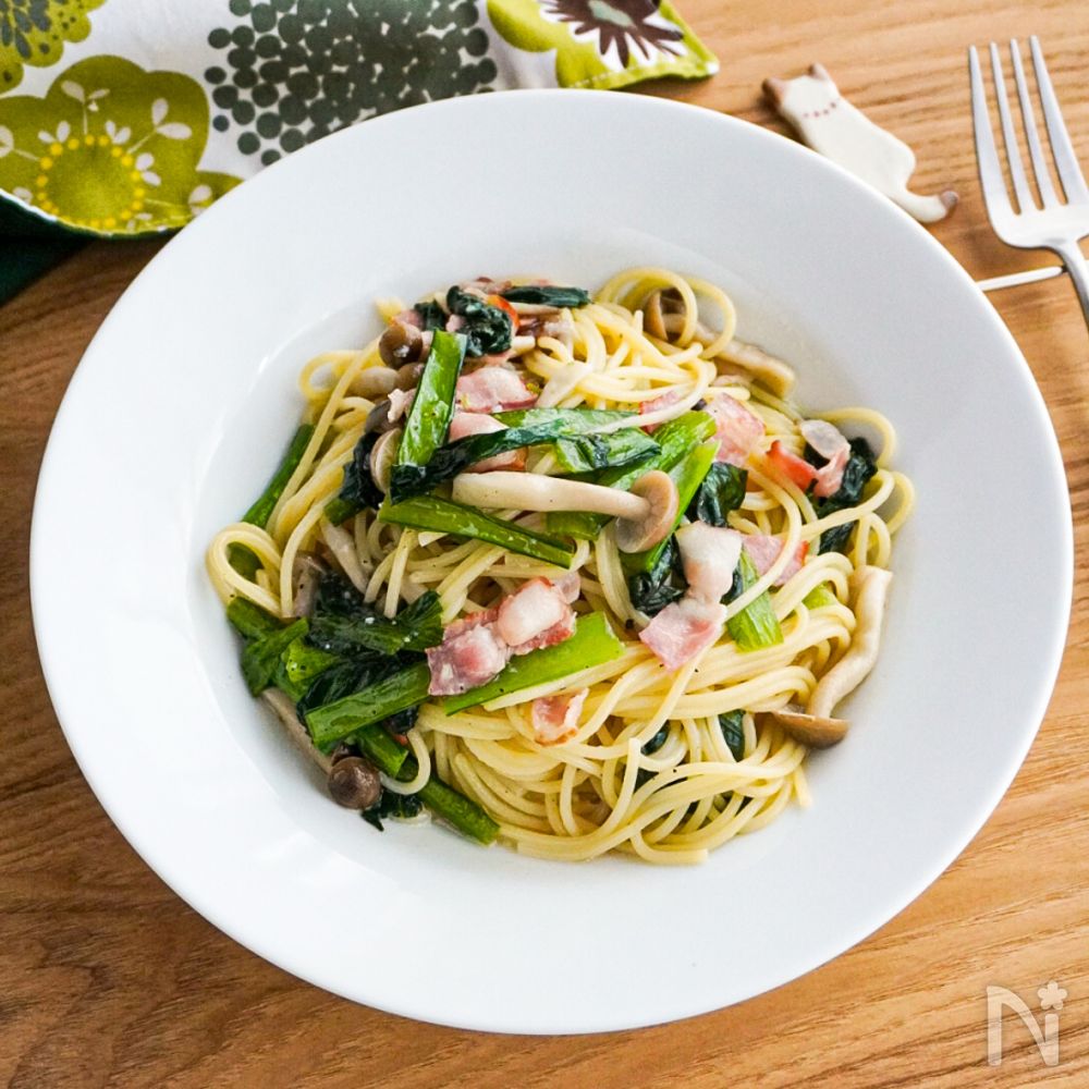 【白だしで】簡単！小松菜の和風パスタ | レシピサイトNadia