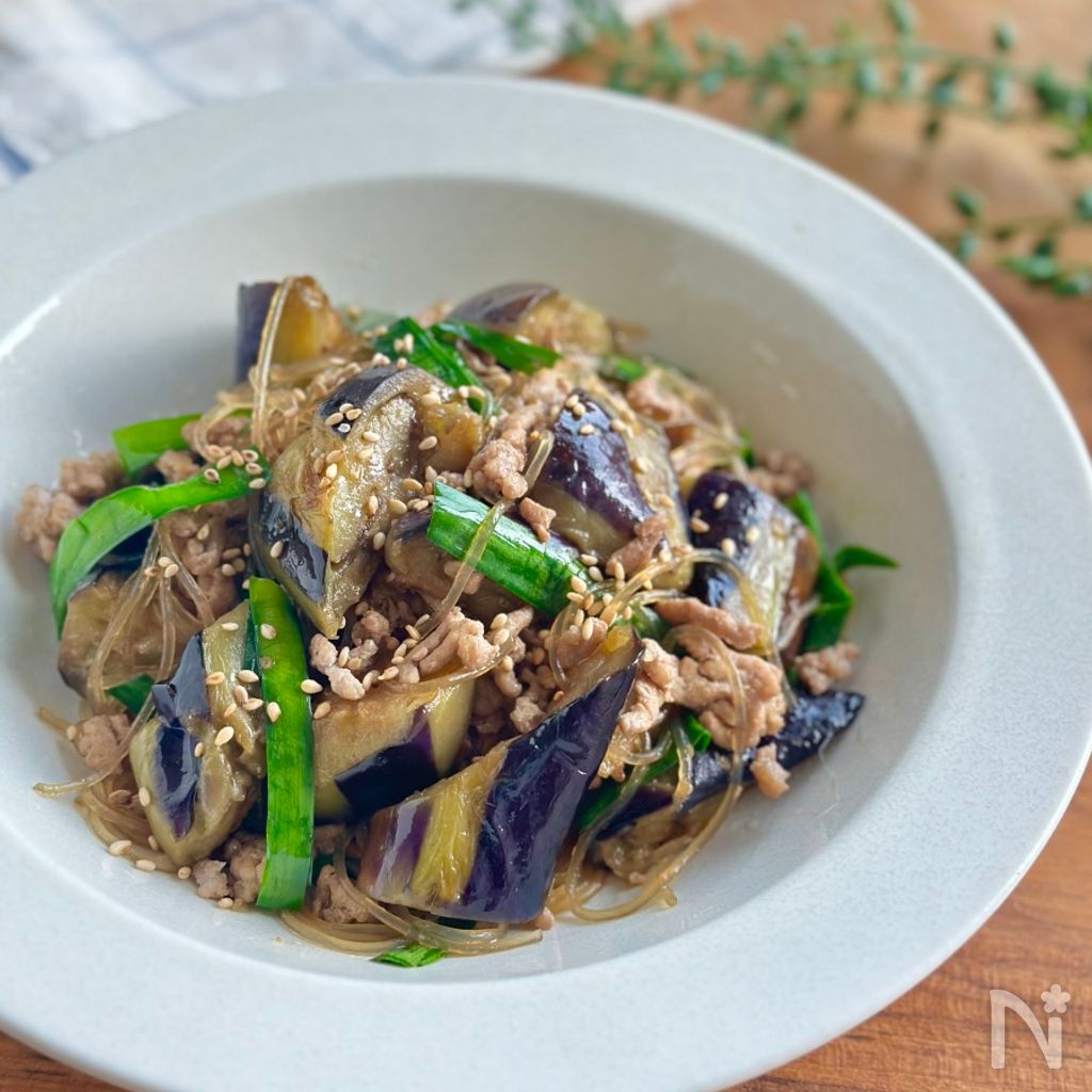 なすとひき肉の甘辛炒め【にらとにんにくでスタミナ満点！】 | レシピサイトNadia