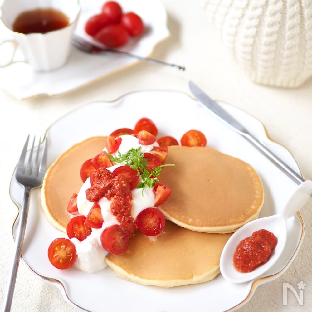 トマトジャムとOSMICトマトのパンケーキ | レシピサイトNadia